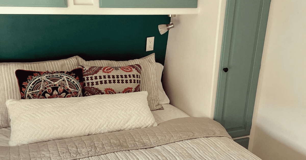 9 Simple Soundproofing Tips for Your Bedroom - RVing Beginner