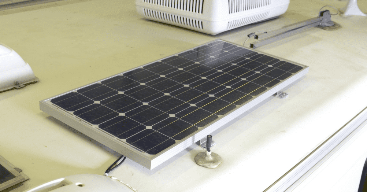 How Much Energy Does A Solar Panel Produce? Solar Panel Output ...