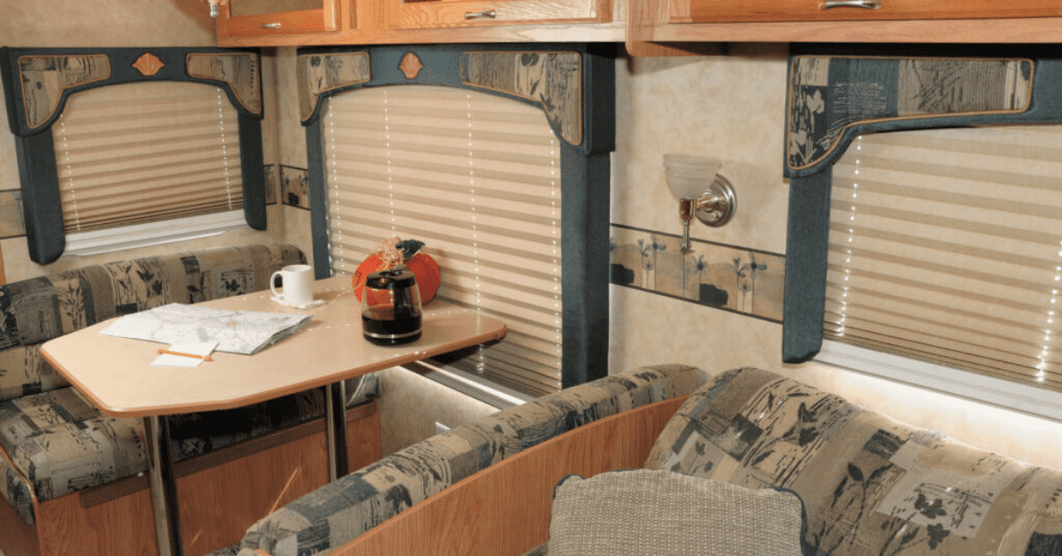 15 Must-Haves for Outdoor Entertaining in your RV - RVing Beginner