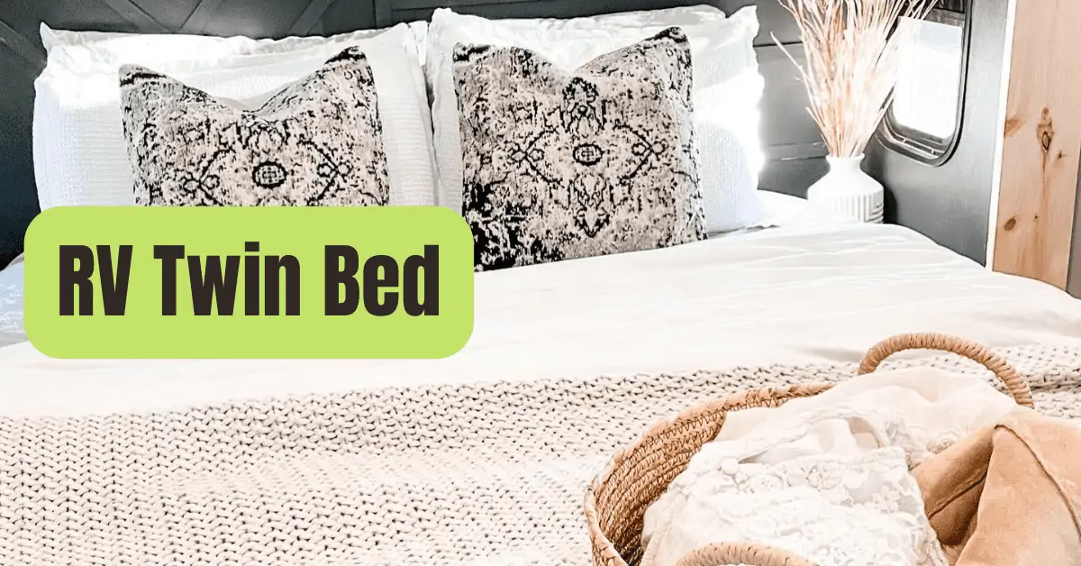 Travel Trailers with Twin Beds: 15 Brilliant Twin Bed RVs - RVing Beginner